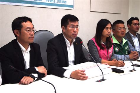 公投重啟核四？ 綠營促朱、侯表態