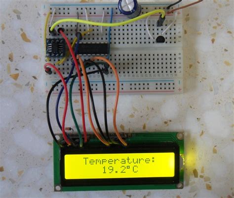Interfacing Pic12f1822 With 1602 Lcd And Lm35 Sensor Ccs C