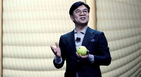 Ballie El Nuevo Robot Asistente De Samsung Con Forma De Pelota