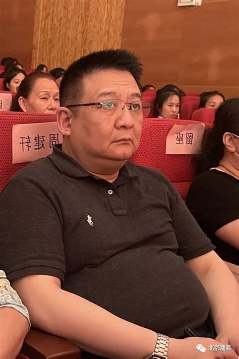 陈才雄会长出席2023年汕头市潮剧“小梅花”汇报演出 新闻动态 北京潮商会官方网 Cn 潮商会