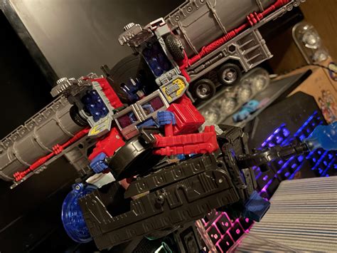 Legacy Optimus Fan Mode R Transformers