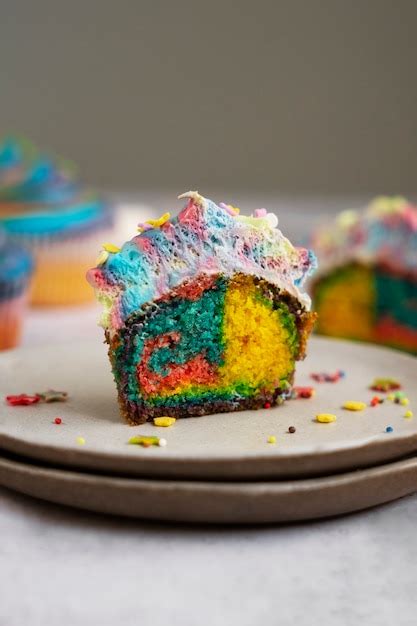 rainbow biscuit images free download on freepik