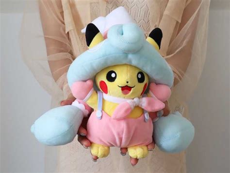 Yahooオークション 新品未開封 ポケモンセンター限定 ピカチュウ ミ