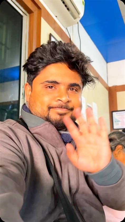 Itssubhajit বিয়ে বাড়িতে গিয়ে খাসি গলদা চিংড়ি চিকেন ভেটকি কাতলা