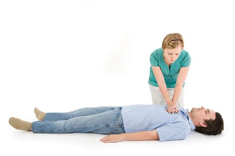 The Cpr Steps Everyone Should Know The Healthy