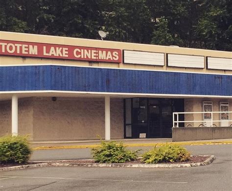 Totem Lake Cinemas In Kirkland Wa Cinema Treasures