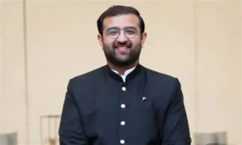css topper adil gondal reveals his success story pakistan aaj english tv
