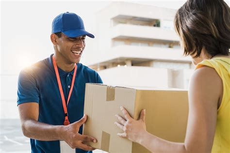 6 Essential Features To Exceed Delivery Customer Expectations