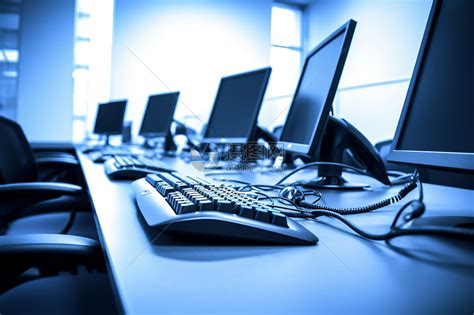 办公室的计算机电脑高清图片下载 正版图片600173120 摄图网