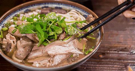 贵州羊肉粉爆火！千亿赛道里，鲜味成吸金密码 知乎