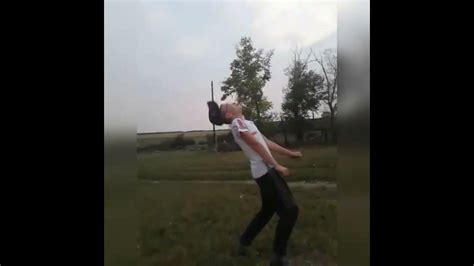 Сделали видео задом наперёд и вот что получилось 37 Youtube