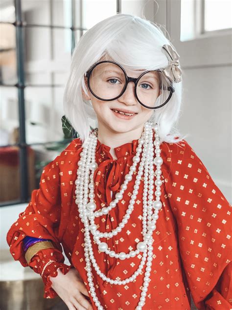 Iris Apfel Costume Fashion Modern Day Moguls