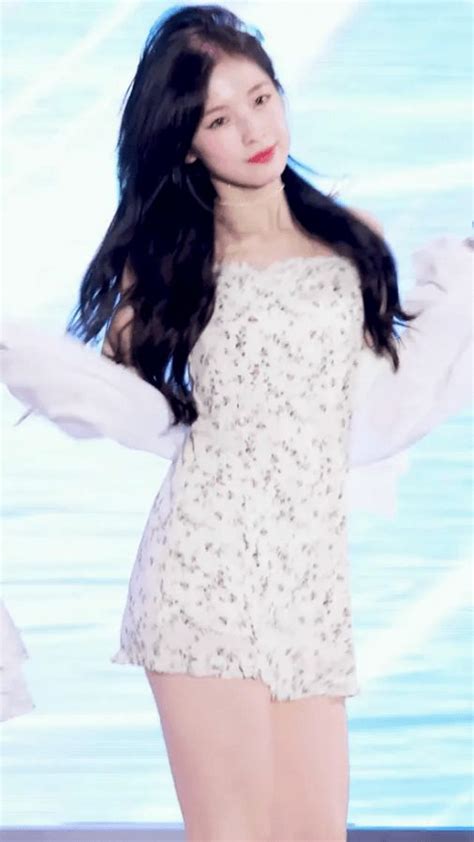 아린이 엉밑 아름다운 여성 걸그룹 의상 여자들