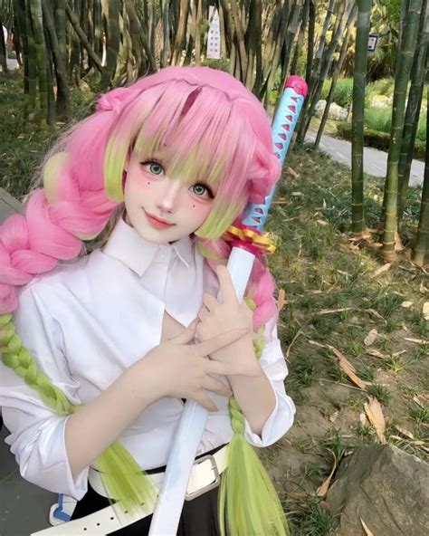 Best Mitsuri Cosplays From Demon Slayer You Need To Try OtakuKart