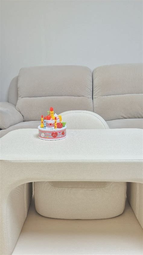 반짝반짝 빛나는 호비💫 육아일상 육아소통 ‎해피뉴이어 올해 첫 가족사진 올해는 좋은일만 가득하길ᯓᡣ𐭩‎ Instagram