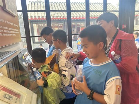走进邵飘萍故居 寻访红色足迹 东报研学旅行小队游京报馆