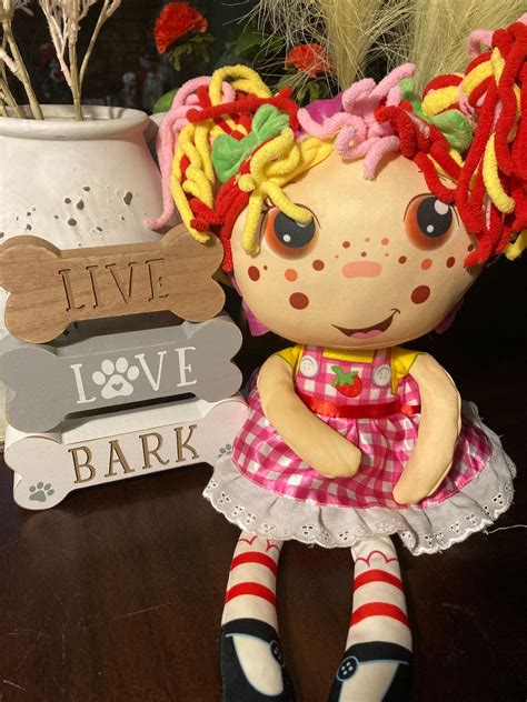 Rag Doll 20” Tall Strawberry Shortcake Style Has Yarn Thick Style Hair