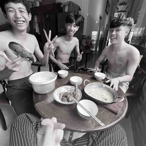 Stream Nst Anh L Ng I C Ch P Huyhuy Remix By Ho Ng Huy Listen Online For Free On Soundcloud