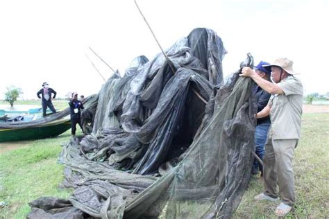ខណ្ឌរដ្ឋបាលជលផលកណ្ដាលអំពាវនាវដល់ប្រជានេសាទបញ្ឈប់ការប្រើឧបករណ៍នេសាទខុសច្បាប់ សុីសុីថាមស៍