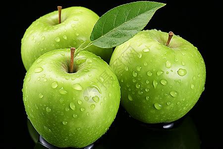 两颗绿苹果高清图片下载 正版图片600827533 摄图网