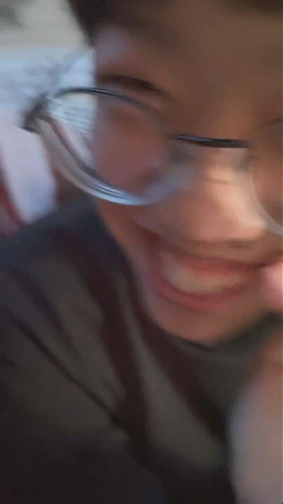 잠자는 친구 깨우기 ㅋㅋ Youtube