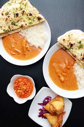 인도 음식 야채 사모사 버터 치킨 마르그 마카니 마늘 나안 가자르 카 할와 0명에 대한 스톡 사진 및 기타 이미지 0명 Gajar Ka Halwa Murgh