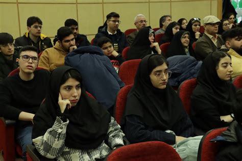 دانشکده پزشکی گزارش تصویری آئین آغاز سال تحصیلی دانشجویان پزشکی ورودی بهمن 1402 دانشگاه علوم