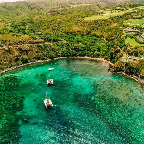 Doors Off West Maui And Molokai Maui Helicopter Tours