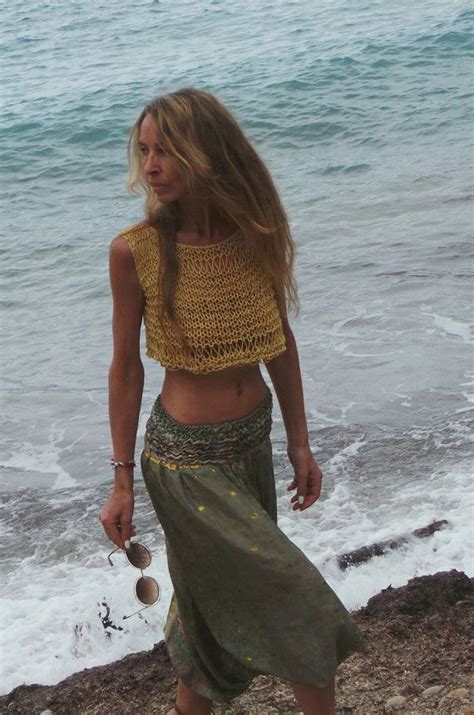 Hippie Style Clothing In 2020 Hippie Outfits Crop Top Outfits Fashion
