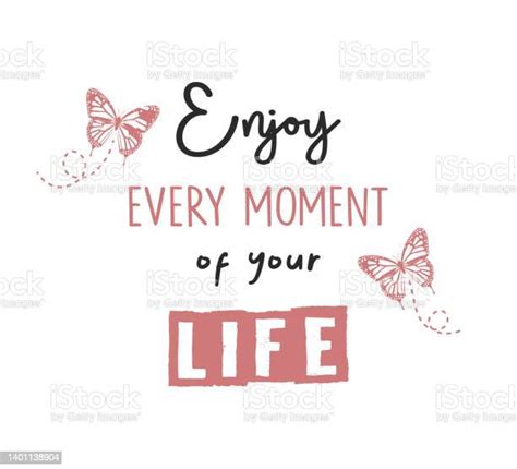 나비 일러스트레이션 패션 및 포스터 인쇄 디자인이있는 장식 슬로건 0명에 대한 스톡 벡터 아트 및 기타 이미지 0명 개념