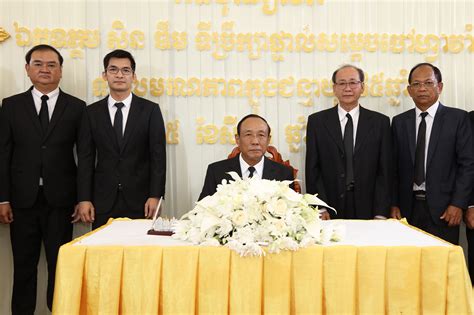 រូបភាពសកម្មភាព ឯកឧត្ដម ប្រាជ្ញ ចន្ទ ប្រធាន គ ជ ប និងថ្នាក់ដឹកនាំ គ ជ ប