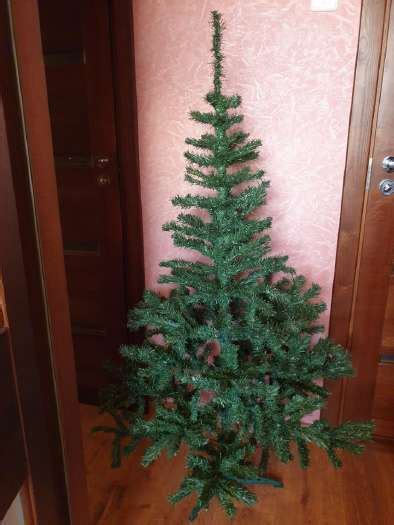 Kaledų Eglute Skelbiu Lt