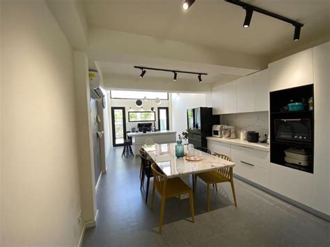 เจ้าของเขายเอง Sansiri ตกแต่งบิ้วอินทั้งหลัง ทาวน์เฮ้าส์ 3 ชั้น 30 4 ตร ว พื้นที่ ใช้สอย 218