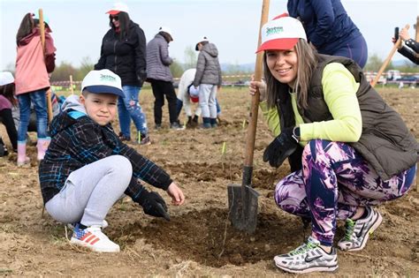 Пощенска банка се включи в мащабна зелена инициатива Български дарителски форум