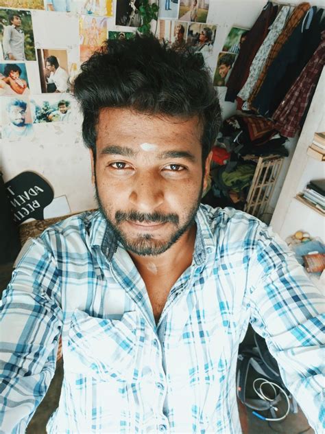 Bala Saraswathi Men Casual Mens Tops Button Down Shirt