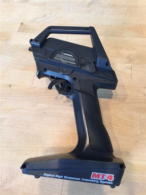 Airtronics Sanwa MT4 R C Tech Forums