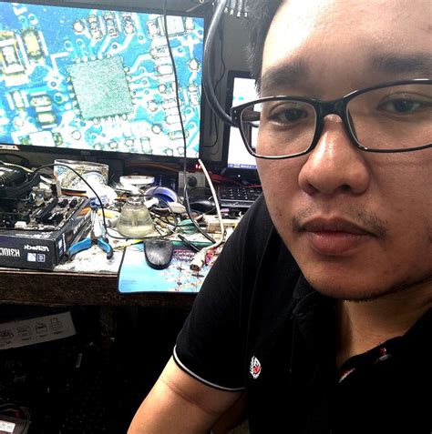 Phoenix Computer Sale And Service Center ယုံကြည်စိတ်ချစွာ Dell Laptop Adapter ခေါင်းသေး လာရောက