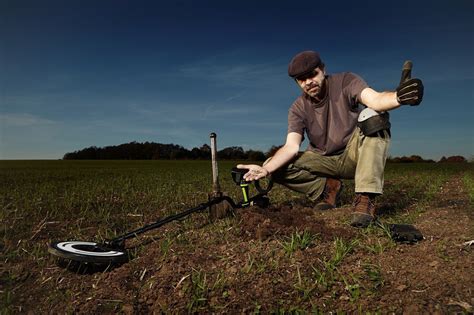 Best Metal Detecting Tips 2025 Detecthistory