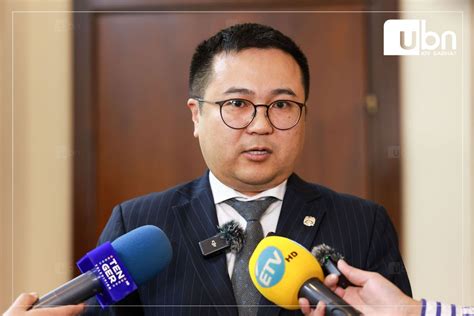 П Сайнзориг Зарим яамдуудын нэршлийг өөрчилж мэргэжлийн бус томилгоо хийгдэж байгаад харамсаж