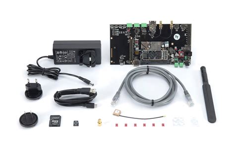 Linux SoM Dev Kit Includes LTE Cat M1 NB IoT