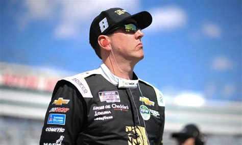 Kyle Busch Slicks And Sticks