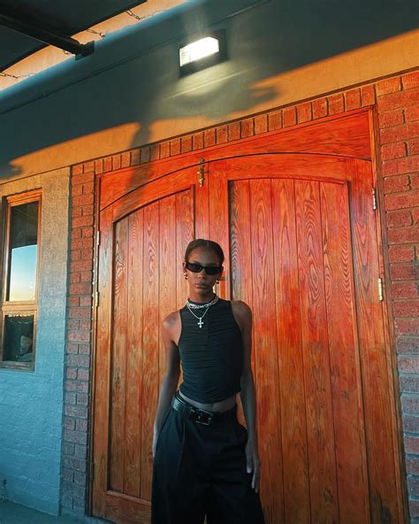 𝐒𝐞𝐥𝐰𝐲𝐧𝐌𝐨𝐧𝐠𝐚𝐢𝐥𝐞 Been Minute🍃 Instagram