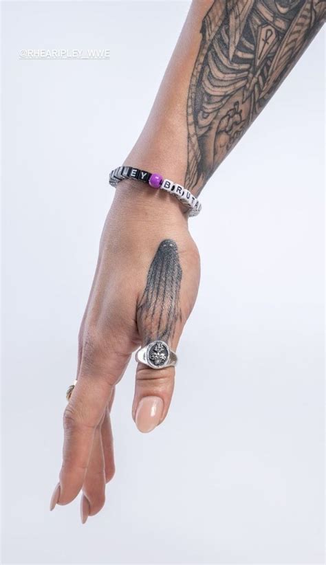 Rhea Ripley Hands Rhea Ripley Jewelry Rhea Ripley Nails Ideas Tatoo