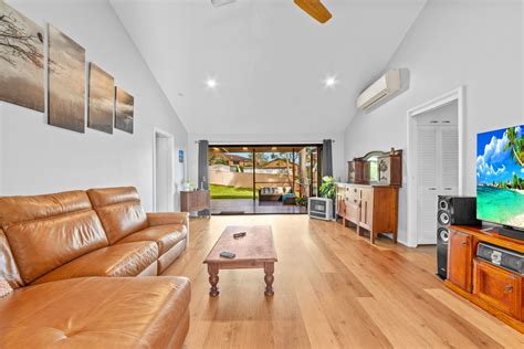 28 Jeannie Crescent Berkeley Vale Nsw 2261 Domain