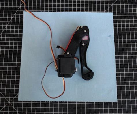 【arduino 动手做】四足机器人 Alpha！基于 Esp32 的 Spot 微型机器人 Makelog造物记