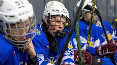 “hs Rīga U17” 2023 Gadu Igaunijas čempionātā Sāk Ar Zaudējumu Hokejs