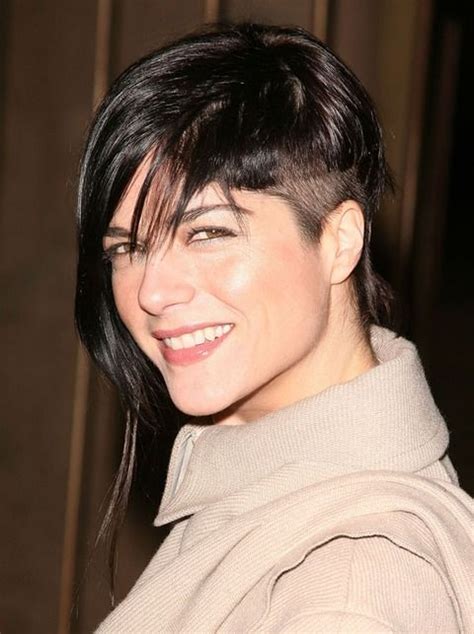 Shaved Head Stars Get Yer Buzz On Selma Blair Long Face