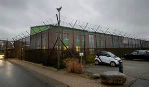 Jva Moltsfelde 17 Beamte Bewachen Leeren Gefängnistrakt Mopo