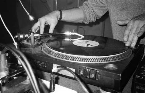 Interpolation Vs Sampling The Legal Landscape In Music