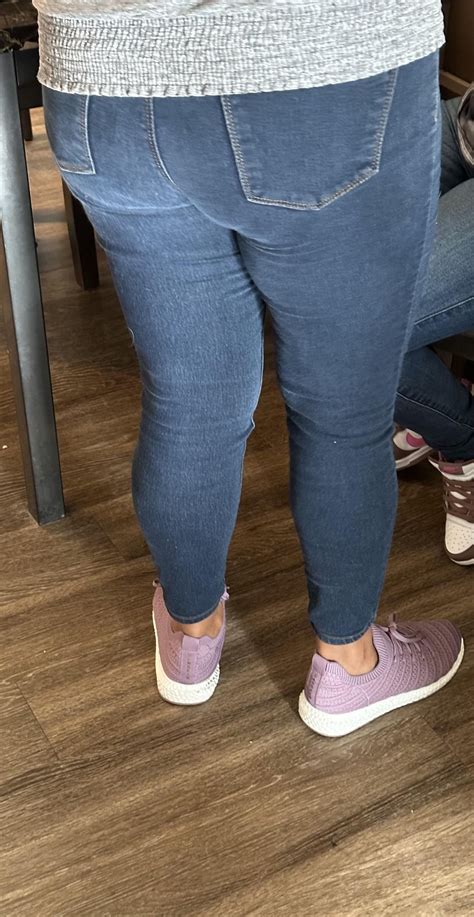 Her Ass Keeps Getting Fatter After Everytime We Fuck Ughost3645